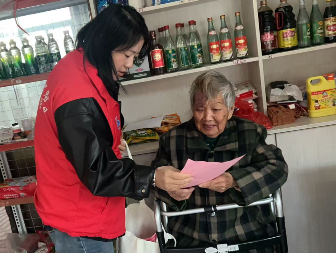 东台西溪：医保宣传面对面 服务群众心贴心